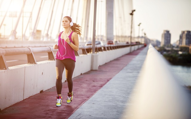 Should You Take AMPED Power and e+ Shot Together? - Isagenix Health